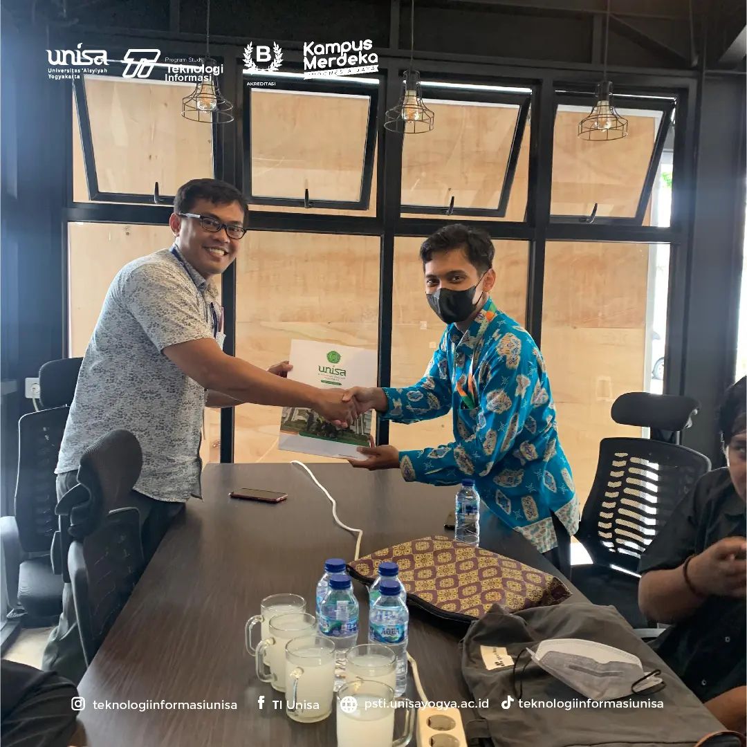 Pelepasan Mahasiswa Program Studi Teknologi Informasi yang Mengikuti ...